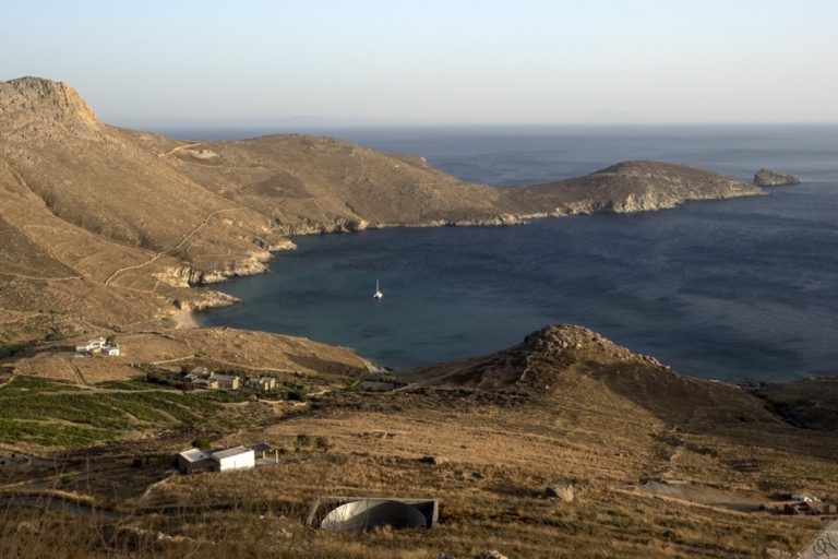 ΦΩΤΟΓΡΑΦΙΖΟΝΤΑΣ ΕΝΑ ΕΛΛΗΝΙΚΟ ΝΗΣΙ – Photonet: για το φωτογράφο και τη ...