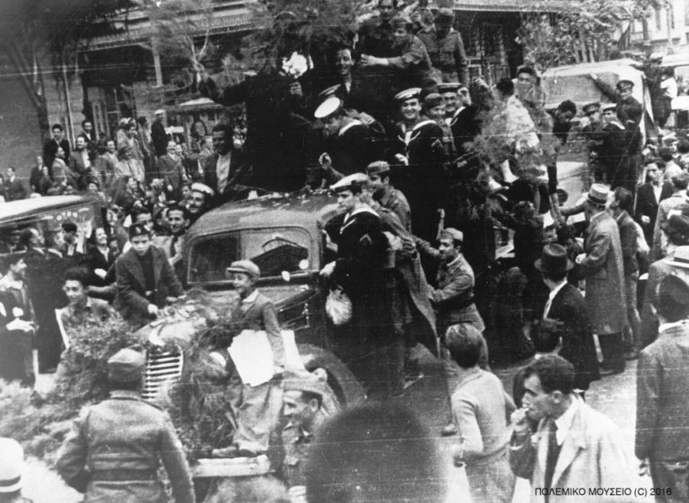 73 ΦΩΤΟΓΡΑΦΙΕΣ ΑΠΟ ΤΟΝ ΑΓΩΝΑ ΤΟΥ 1940! – Photonet: για το φωτογράφο και ...