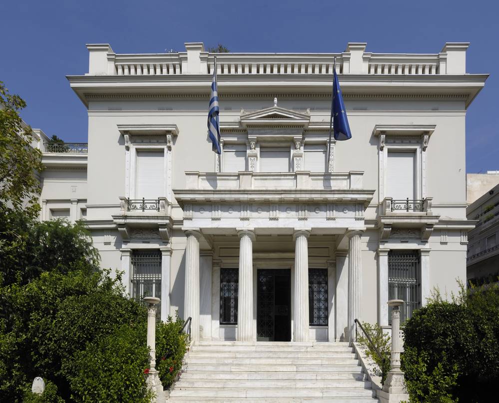 ΜΟΥΣΕΙΟ ΜΠΕΝΑΚΗ: ΑΝΟΙΓΕΙ ΞΑΝΑ ΑΠΟ ΣΗΜΕΡΑ! – Photonet: για το φωτογράφο ...