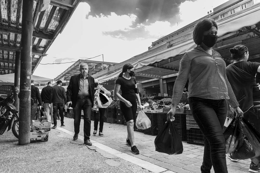 METAPOLIS: STAYING AT HOME – Photonet: για το φωτογράφο και τη φωτογραφία