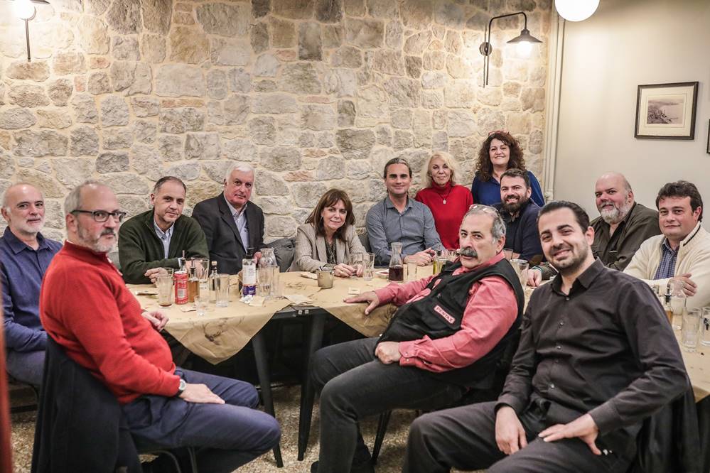 ΓΕΥΜΑ ΤΗΣ ΠΡΟΕΔΡΟΥ ΤΗΣ ΔΗΜΟΚΡΑΤΙΑΣ ΣΤΟΥΣ ΦΩΤΟΡΕΠΟΡΤΕΡ! – Photonet: για ...