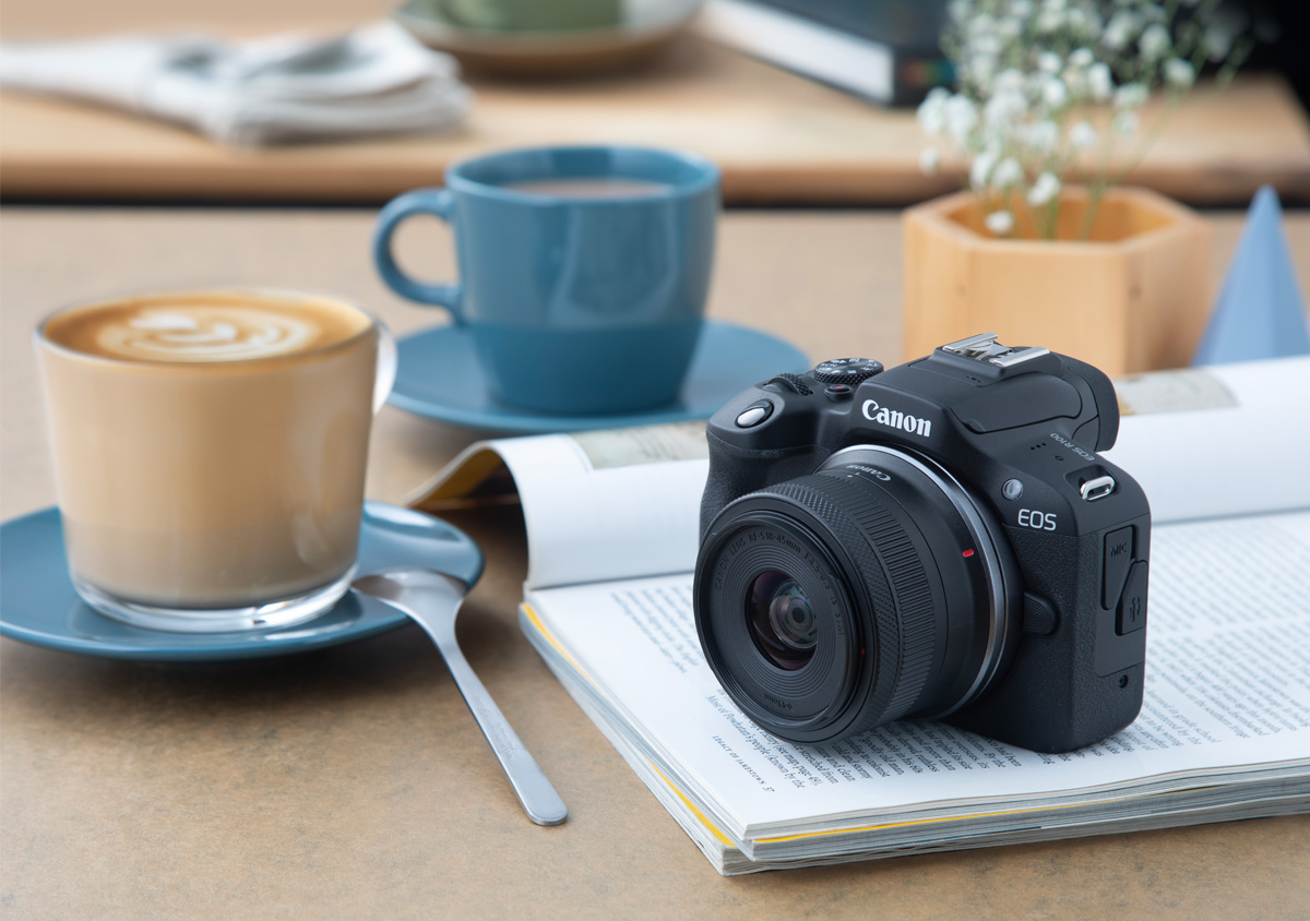 TA ΔΩΡΑ ΤΟΥ 10ου PHOTONET SPECIAL DAY: ΜΗΧΑΝΗ EOS R100 ΜΕ ΦΑΚΟ RF-S 18 ...
