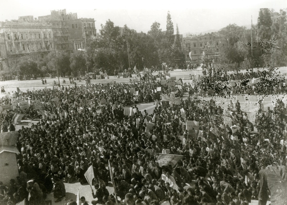 “1974 & 1944: Η ΑΘΗΝΑ ΓΙΟΡΤΑΖΕΙ ΤΗΝ ΕΛΕΥΘΕΡΙΑ ΤΗΣ” – Photonet: για το ...