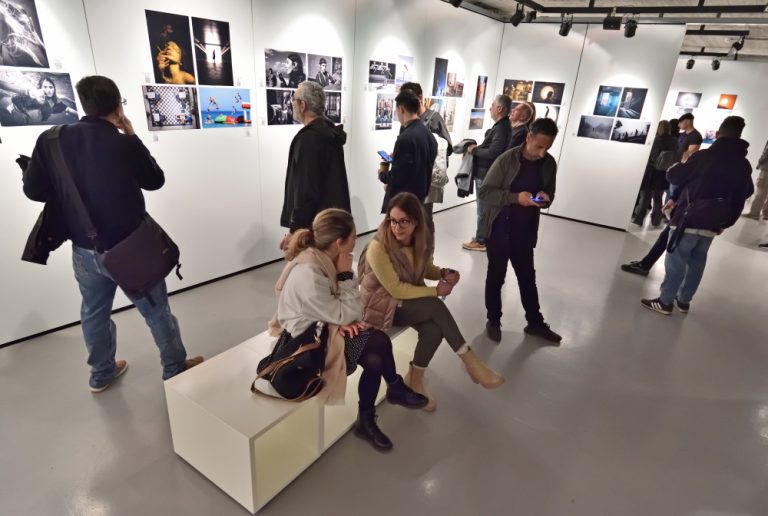 ΠΩΣ “ΒΛΕΠΩ” ΠΡΑΓΜΑΤΙΚΑ ΜΙΑ ΦΩΤΟΓΡΑΦΙΚΗ ΕΚΘΕΣΗ; – Photonet: για το ...